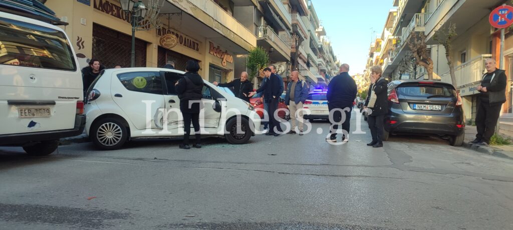 Συμβαίνει τώρα: Σοβαρό τροχαίο στη Νεάπολη Θεσσαλονίκης - InThess