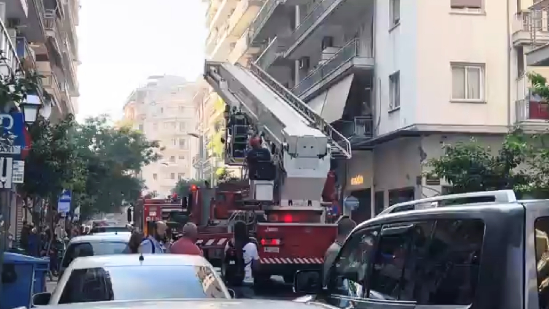 Φωτιά σε κλινική στο κέντρο της Θεσσαλονίκης - InThess